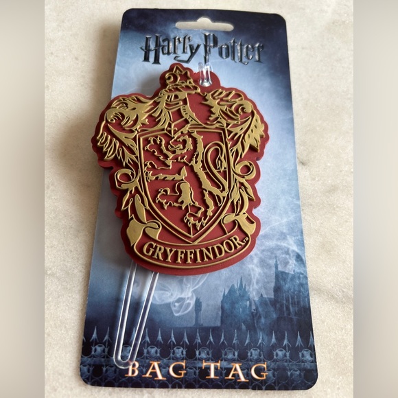 Warner Bros. | Accessories | Harry Potter Luggage Tag Gryffindor | Poshmark